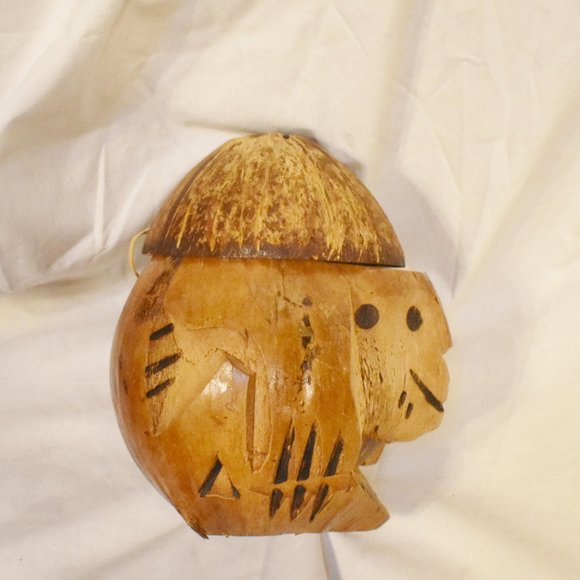 American Vintage | Party Supplies | Hawaii Hand Carved Coconut Monkey ...